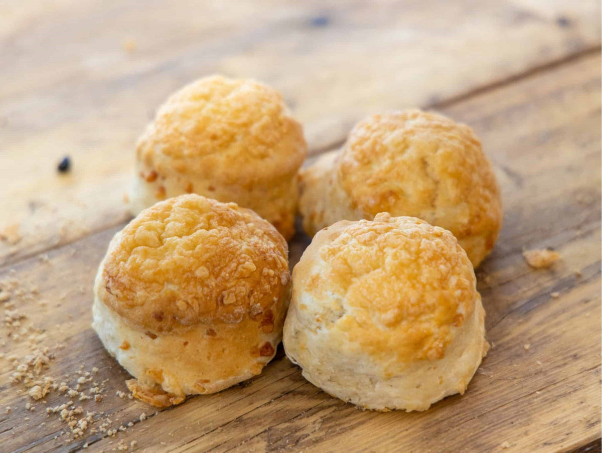 Cedrics Somerset 2 Cheese Scones savoury lunch hamper